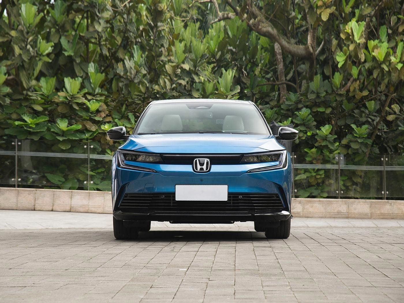 2025 Honda eNP2 Hızlı Şarj Elektrikli Otomobil EV 545km Menzil 4787mm ...